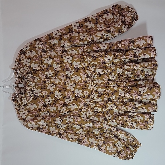 Hayden | Tops | Hayden Los Angeles Floral Tiered Top | Poshmark